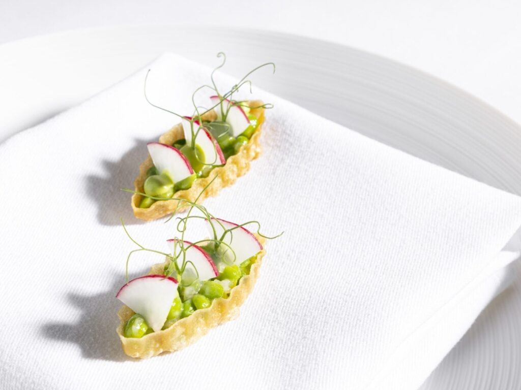 Pie Tee Flat Top | MoldBrothers